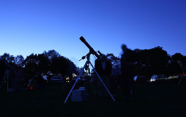 Dark Skies and Meteor Showers: The Best Stargazing Spots in the UK ...